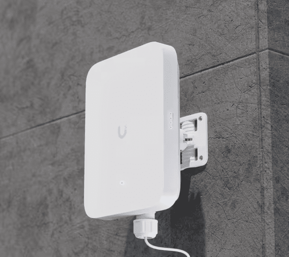Ubiquiti U5G-Max-Outdoor Rugged 5G PoE Modem